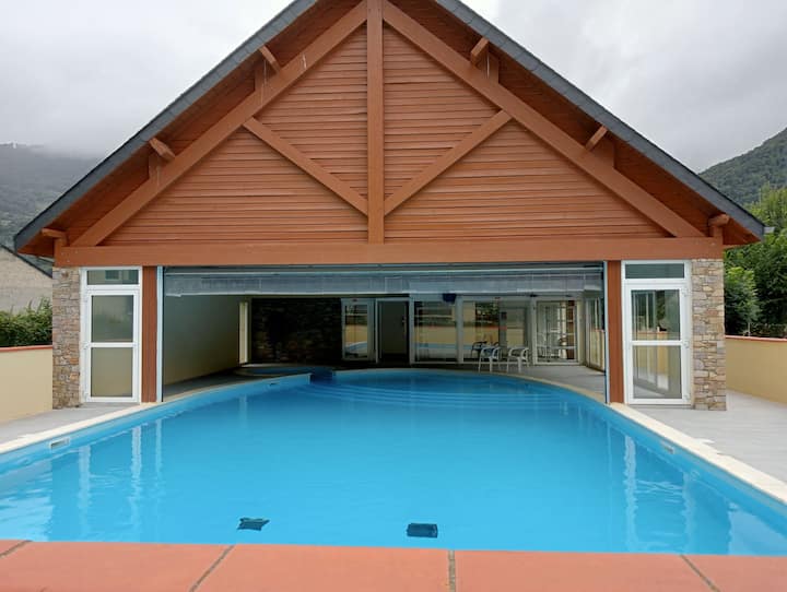 Chez Anne Et Stéph Vue Superbagneres,
Jardin. - Bossòst