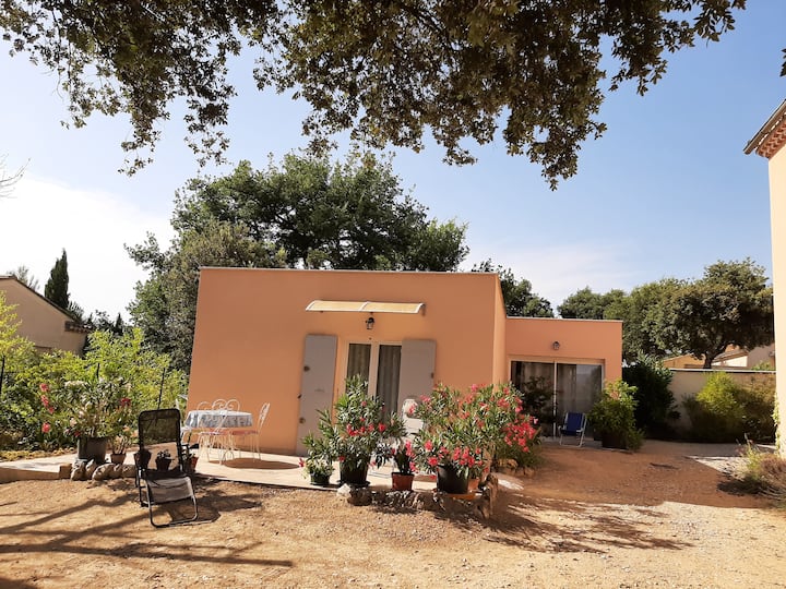 Sous Le Chêne Vert  Parking Privé Gratuit  Wifi - Crillon-le-Brave