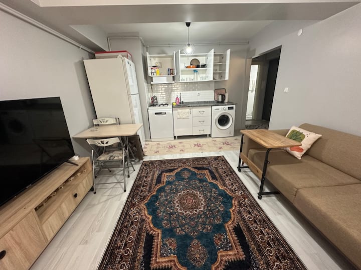 2+1 10 Minutes Away From Trumptowers And The Metro - Istanbul