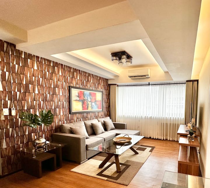 Penthouse: 2 Bedrooms, 2 Baths + Garage - Cebu City