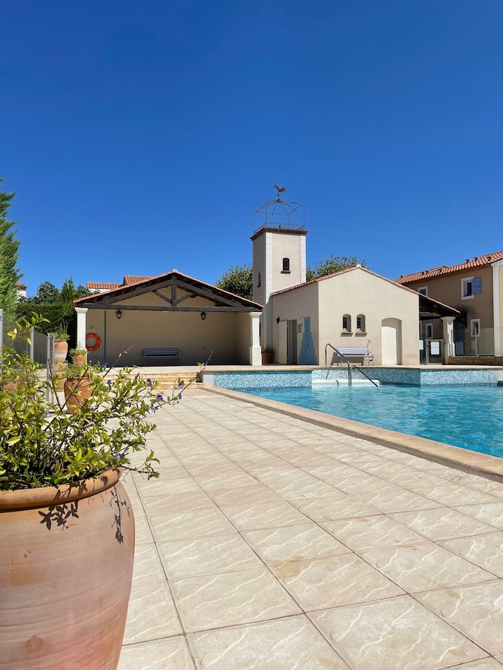 Mazet Calme Avec Piscine Au Coeur Des Alpilles. - Saint-Martin-de-Crau