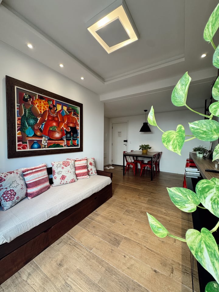 Apê Com Garden Privativo | 1 Vaga De Garagem - Foz do Iguaçu