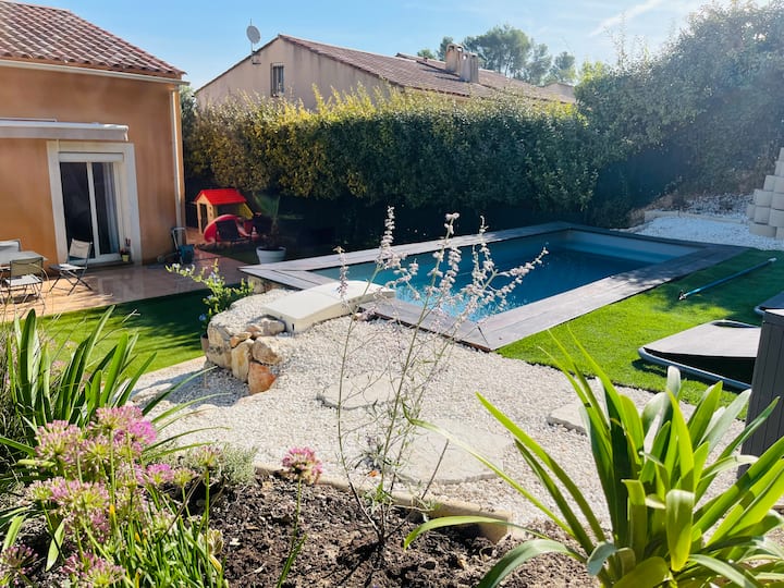 Maison Familiale Avec Piscine  Villageprovence - Fuveau