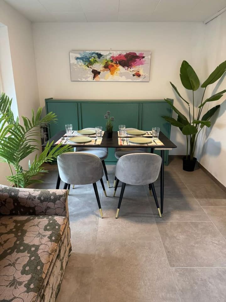 „Voll Möblierte Wohnung – Privatsphäre & Komfort“ - Calw