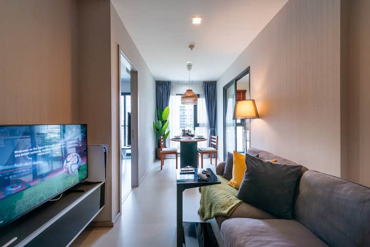 Apartment With Train Access/ Luxurious & Comfy Bed - Bangkok