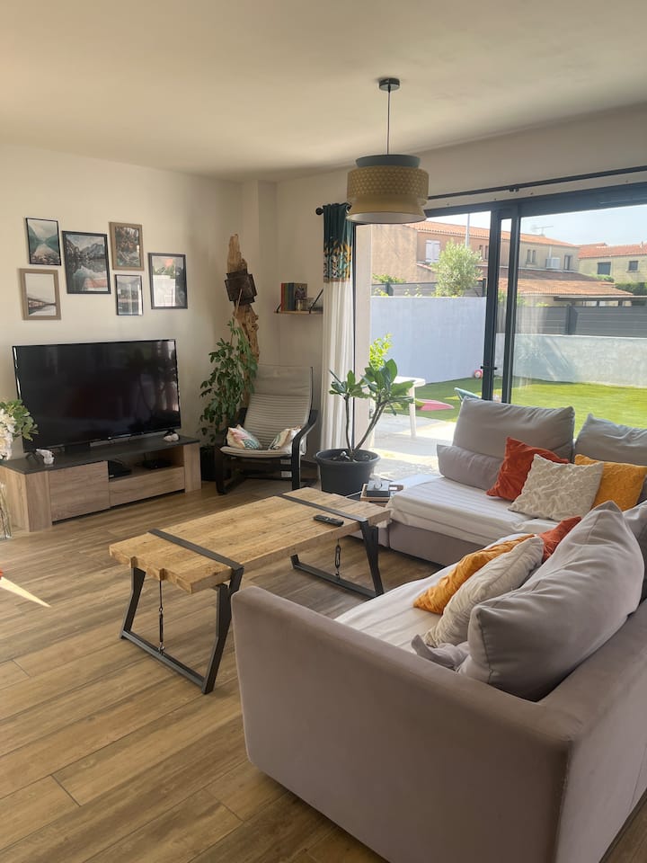 Maison Climatisée Calme Jardin Piscine Tubulaire - Narbonne