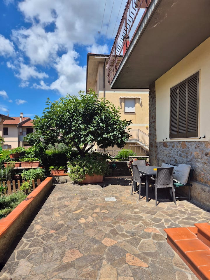 Casa Teresa, Appartamento In Palazzina Tranquilla - Massa Marittima