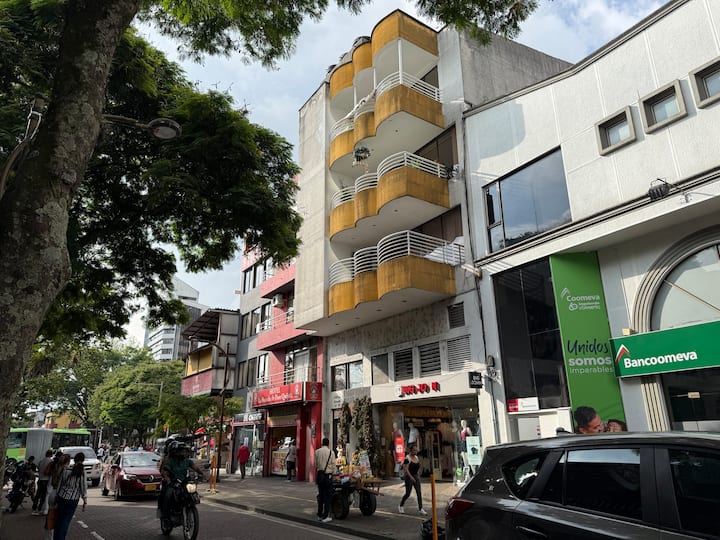 Apartaestudio Muy Central, Con Wifi Rápido - Pereira, Colombia