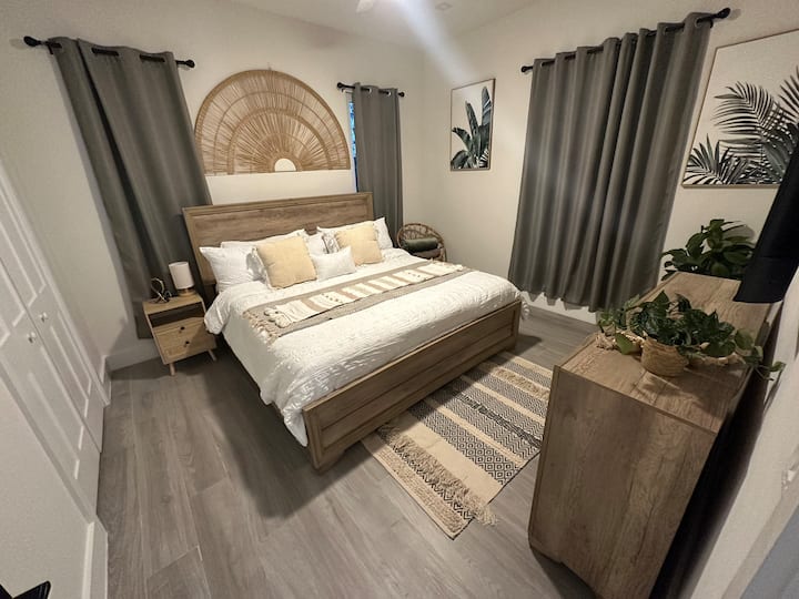 Boho Cove 304 - 나사우
