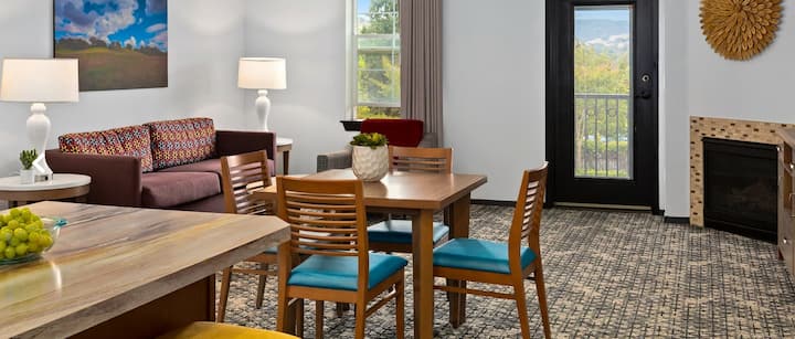 One-bedroom In All-suite Resort - Solvang, CA