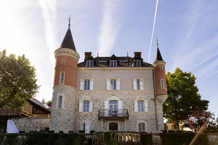 Château De Saint Genix - Le Pont-de-Beauvoisin