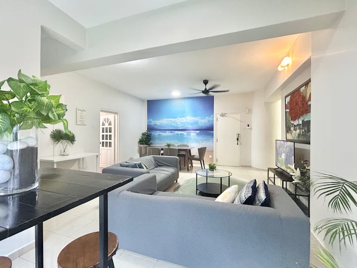 H7 • 50m Opposite Pavilion Entrance•fahrenheit88 - Kuala Lumpur