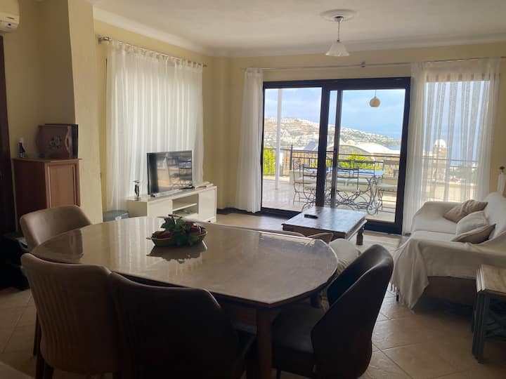 Privatepool- Oceanview - Biggarden- Barbecue - Torba