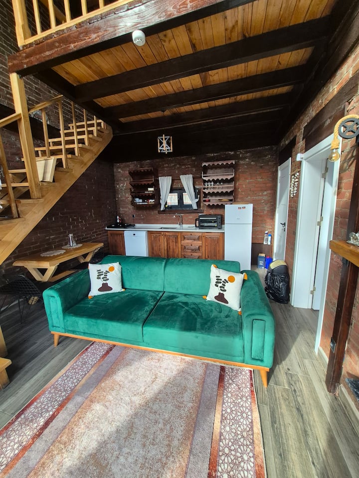 Sicak Havuz Jakuzi şöMine Uğurlukonaklari - Sapanca