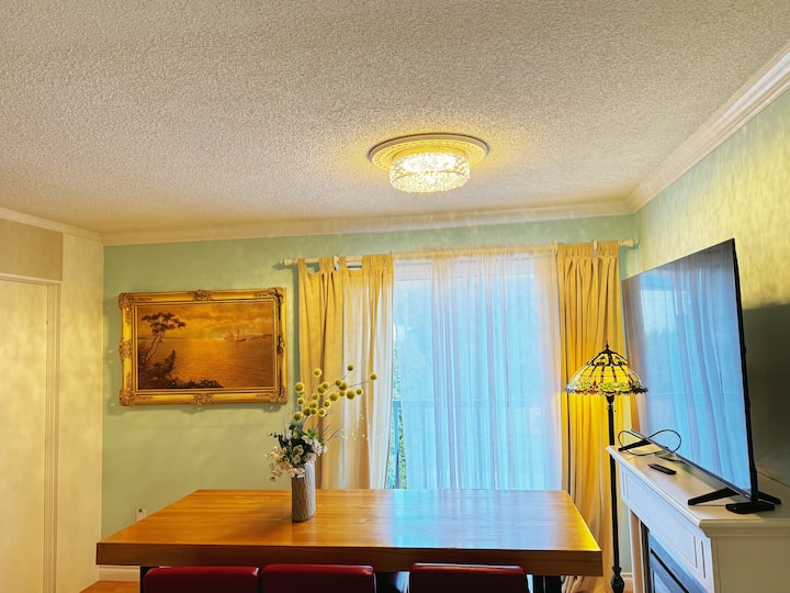 Rain’s Sweet Home • Spring - Coquitlam