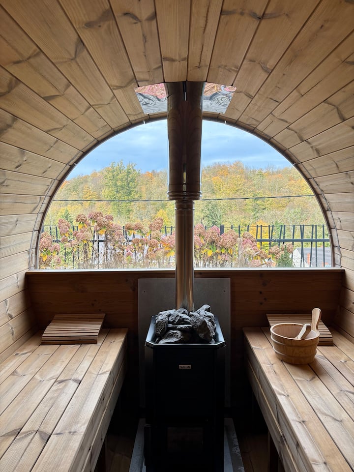 Chimay : La Chambre Verte De La Grand Place - Chimay