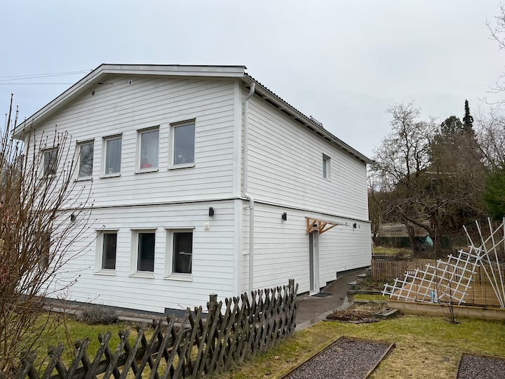 Cosy 38 M2 Studio In A Residential Area - Estocolmo