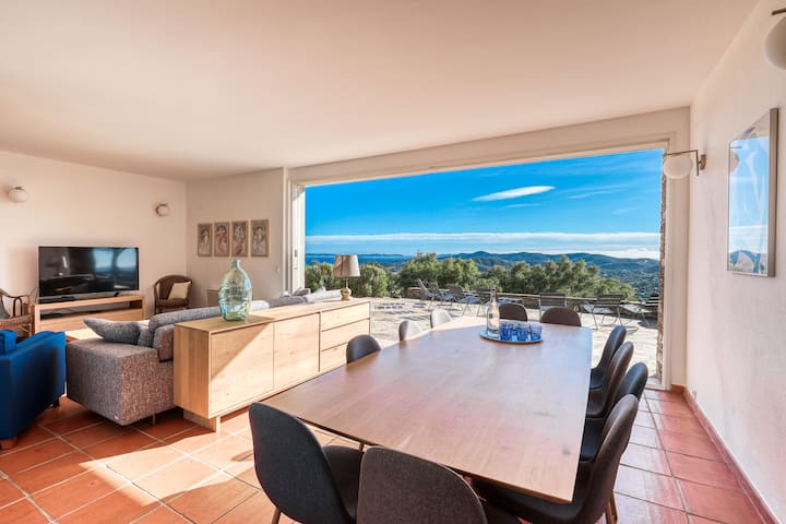 Superbe Villa Avec Vue Mer à Bormes Les Mimosas - Bormes-les-Mimosas