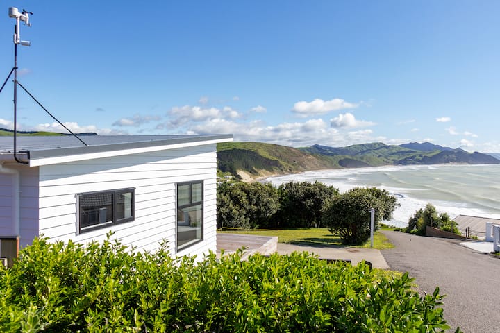 Castlepoint Modern Holiday Home - Seaviews - Castlepoint