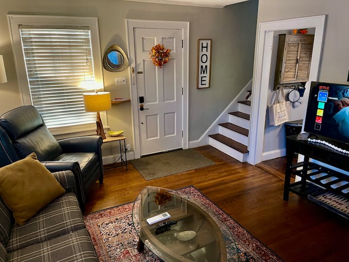 Charming Mother In Law Apartment - Manchester, NH