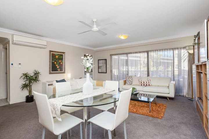 Executive 2br Suite On Mounts Bay Road - Perth