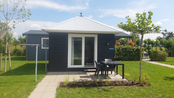 De Kip, Hooibergje 1, Recreatie Aan De Vecht. - Naarden