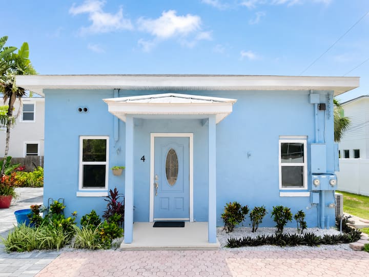 Paradise Cove Blue, Steps To Crawford Beach Ramp - New Smyrna Beach, FL