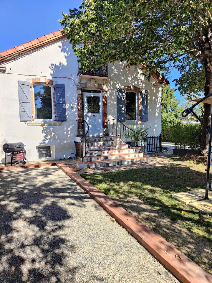 Villa Garona Avec Billard Pour 6 Pers - Haute-Garonne