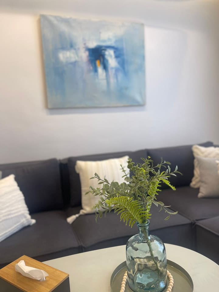 Luxury Apartment! 5 Mins From Beach, Mall, Station - Tánger