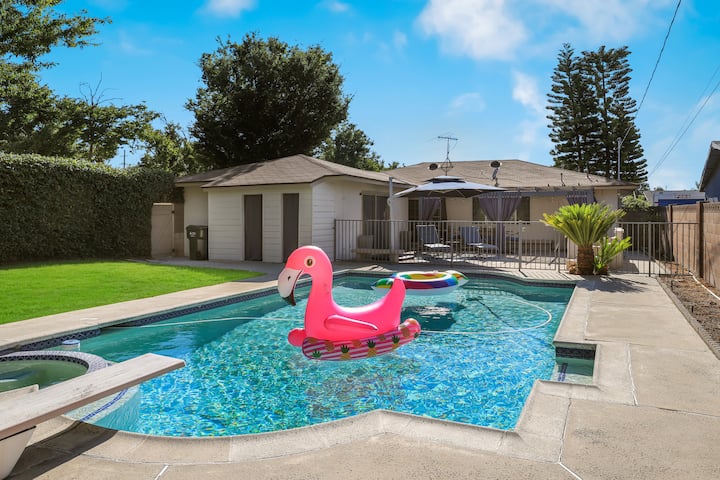 Private Saltwater Pool*hot Tub*king Bed*3br*disney - San Dimas, CA
