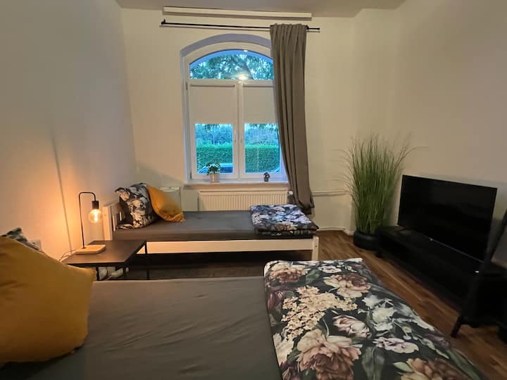 Charmante 2-zimmer-wohnung: Nähe City & Airport - Burgwedel