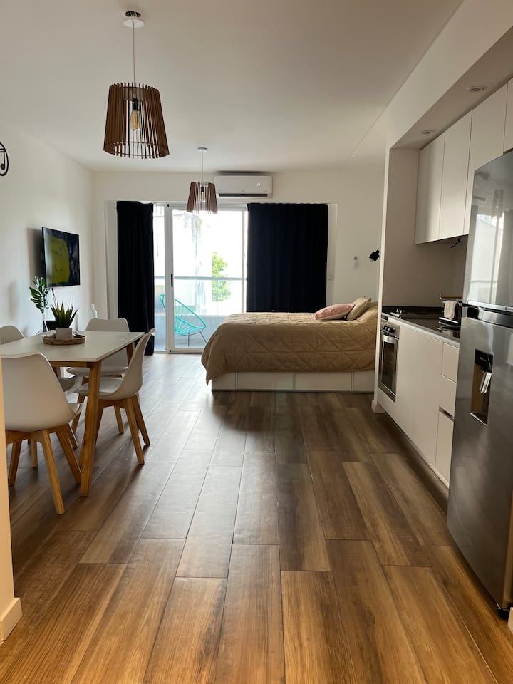 Calido Y Moderno Departamento - Palermo Hollywood - Buenos Aires