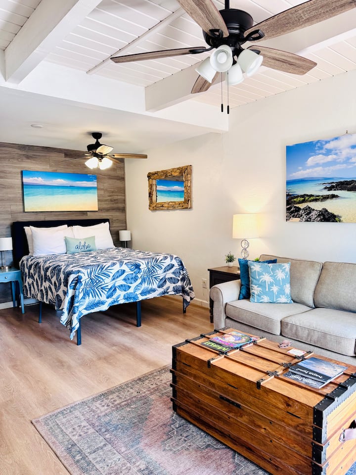 Couples Beach Getaway! Pool, Tennis & Ac. Aloha! - Maui, HI