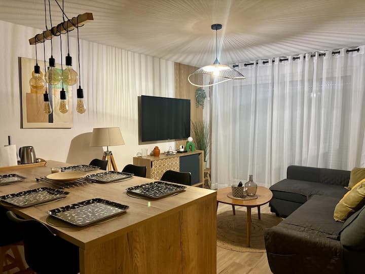 Appartement Climatisé Avec Terrasse Et Garage - La Seyne-sur-Mer