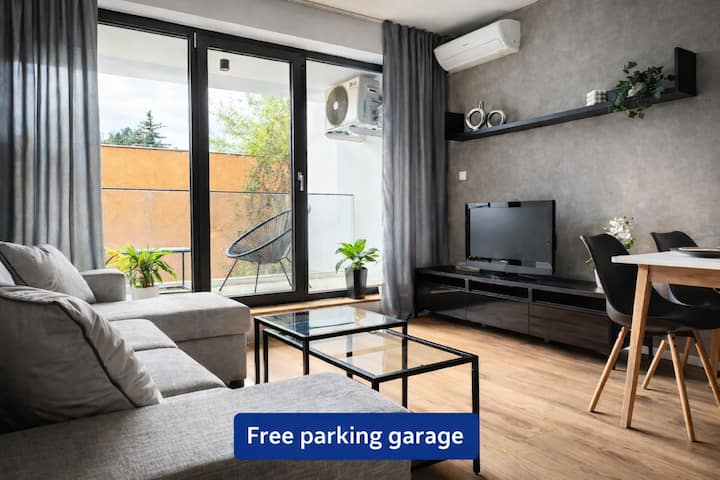 Apartmán Kmeťova S Privátnym Parkovaním Zdarma - Košice