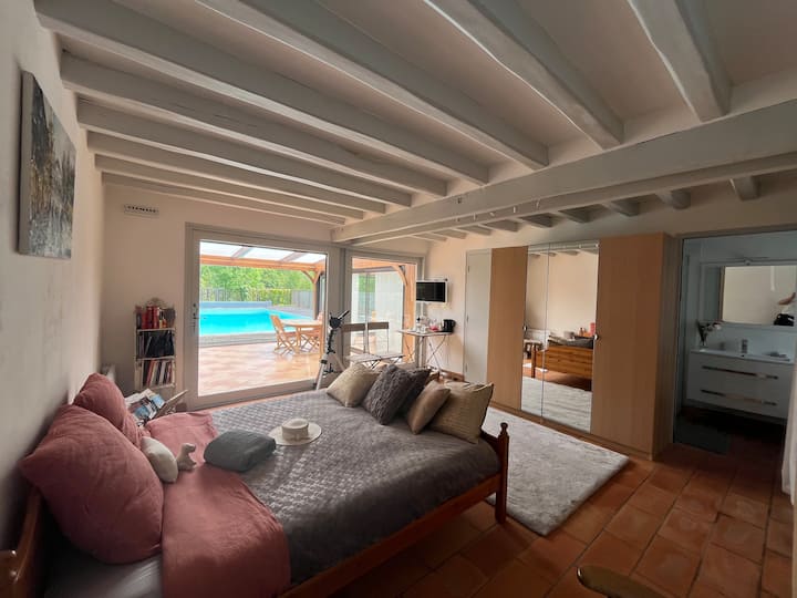 Chambre D’hôtes Avec Piscine. - Gisors
