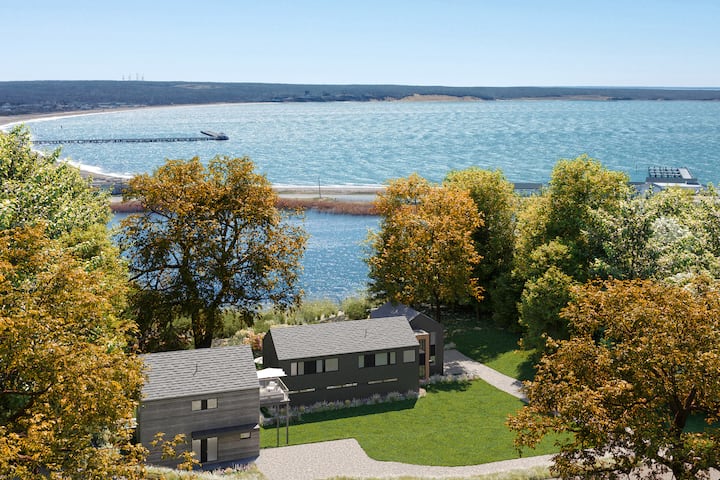 Waterfront Lake House - Montauk, NY