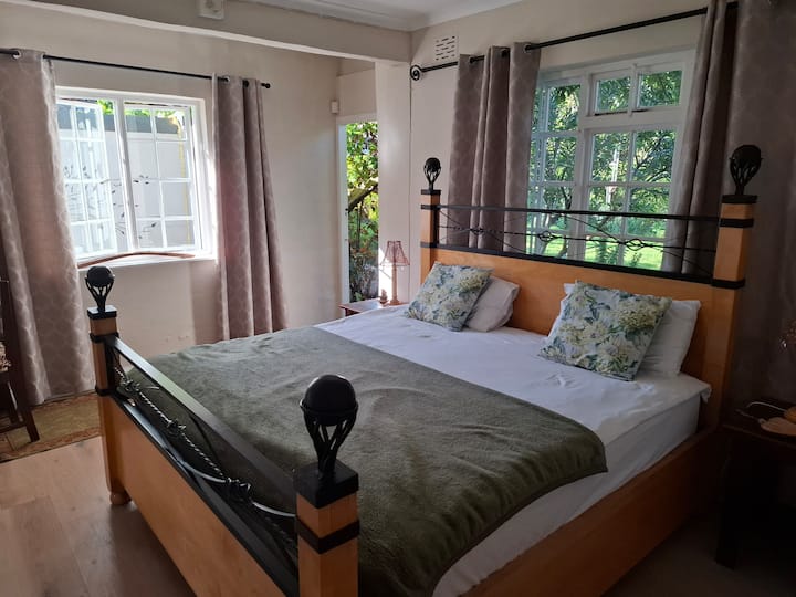 Nature's Bliss - Somerset West