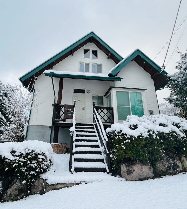 一棟まるっと温泉別荘‼天井高7m/スキー場40分/50インチ映画見放題/町まで車5分/湯布院30分 - 玖珠郡