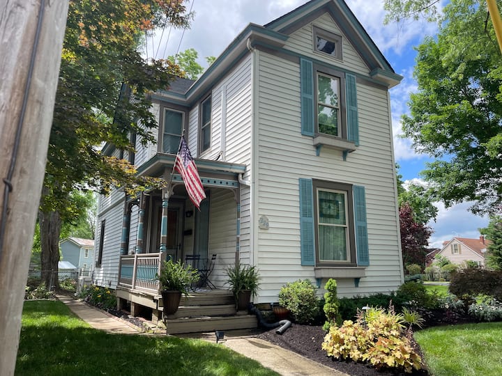 Songbird House ~ Centrally Located - Waynesville, OH