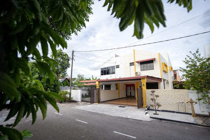 M&y Cozy Homestay(raja Uda) - Perai