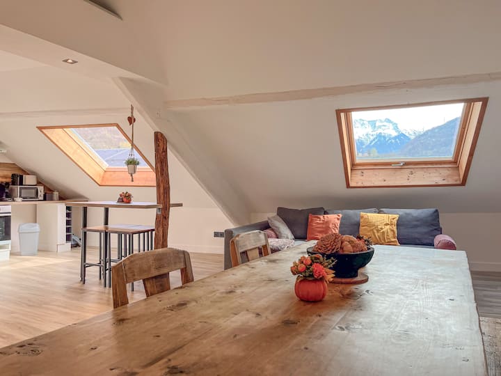 Cocon Sous Les Toits - Centre Ville - 5 Min Gare - Albertville