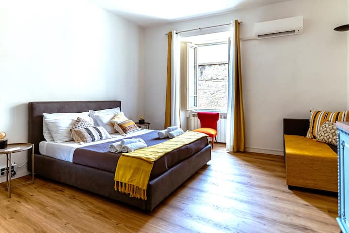 Napoli 276 - Nel Cuore Del Centro Storico! - Naples