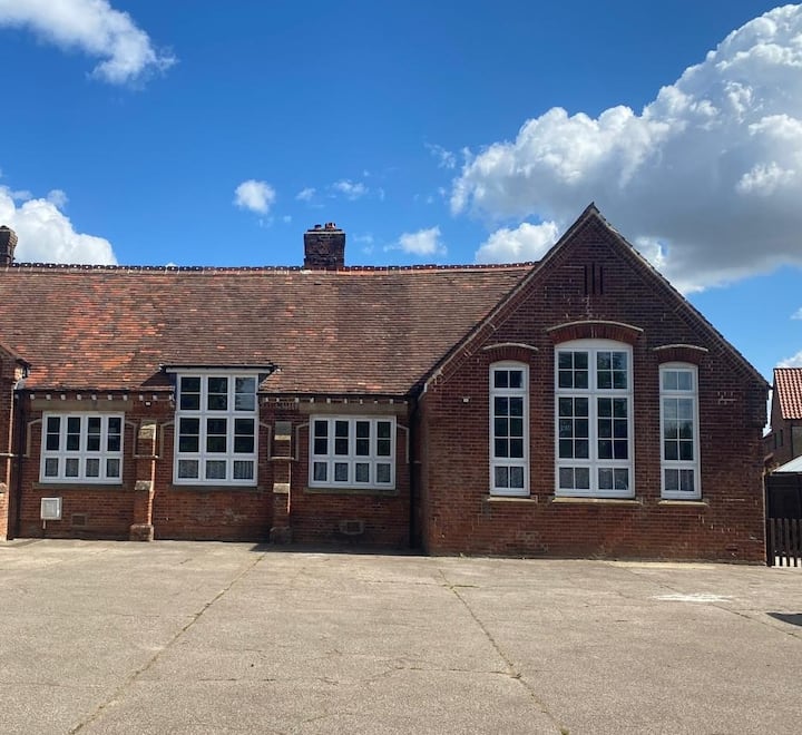 Skool Halls (5 Bedroom Option) - Blakeney
