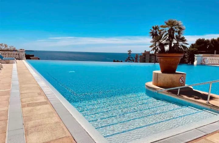 Appt 4 Pers, Piscine à Débordement & Vue Mer - Cannes