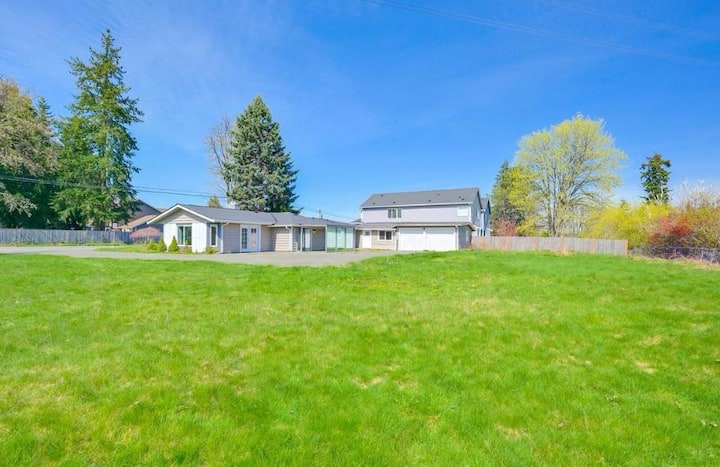 Large House / Yard Minutes To Highway - Edmonds, WA