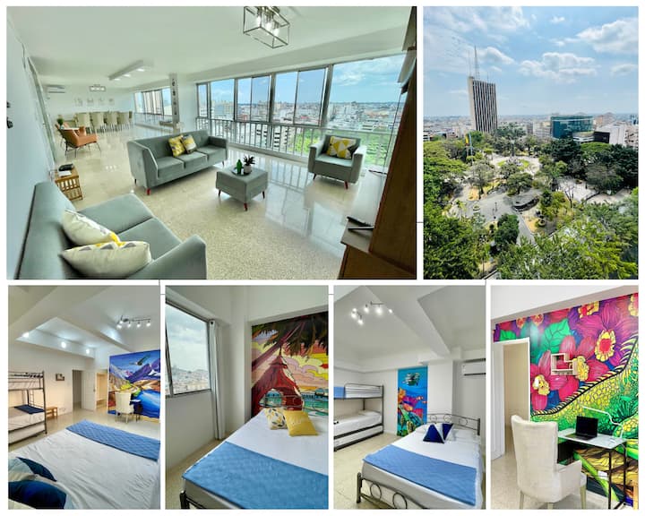 Huge Condo Overlooking Center Guayaquil - Ecuador
