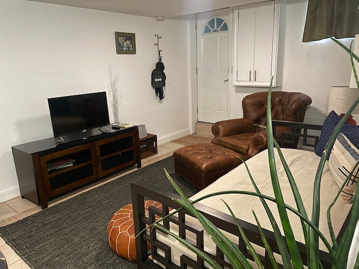 Garden Apartment Near Nyc - Hoboken, NJ