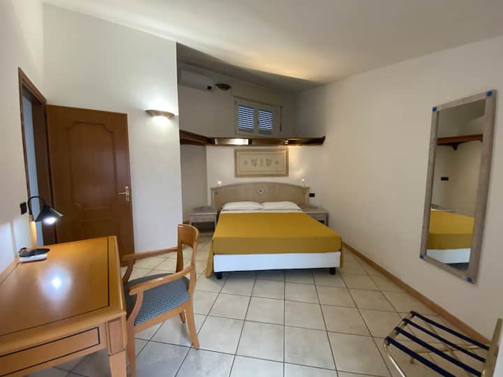 Loft Moderne Vue Centre Ville - Baunei