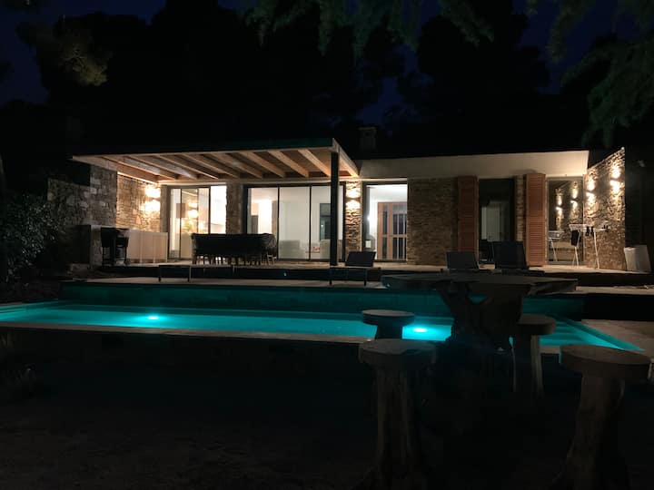 Maison à Louer Au Gaou Benat, Plage à Pied - Le Lavandou